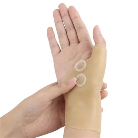 Magnetic Compression Wrist Support Boredbox