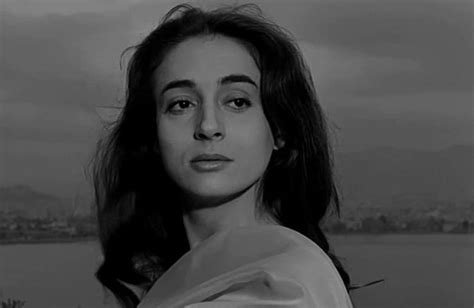 Picture Of Ellie Lambeti