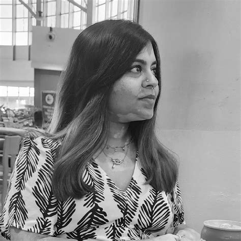 Liza Dsouza Liza Richards Threads Say More