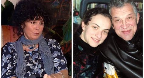 ახალგაზრდული ტიპი იყო არაფერი აწუხებდა ასეა ერთი წუთია ადამიანი ასე მარტო ერთ წუთში