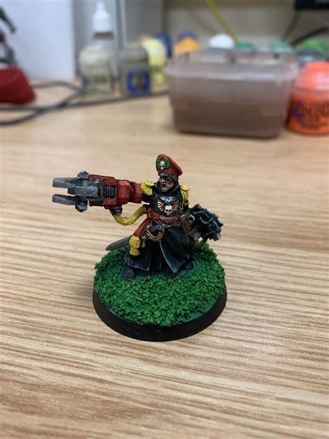 Commisar Yarrick R Warhammer40k