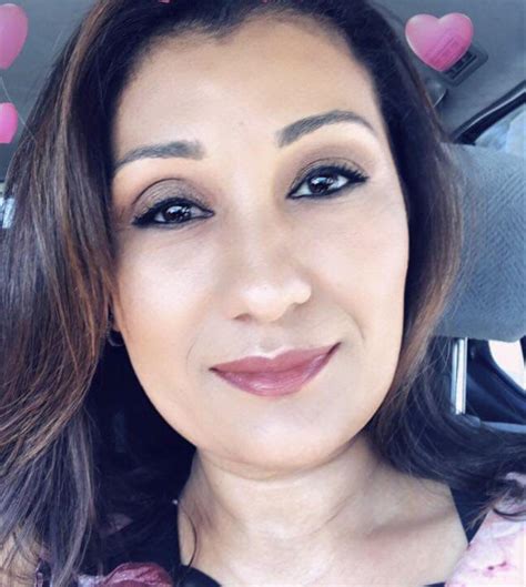 My Aunts Pretty Babe Face Would You Use Her I Know I Would Scrolller