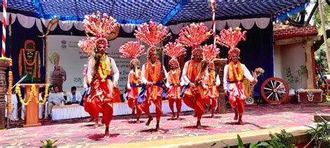 Top 11 Famous Folk Dances Of Karnataka