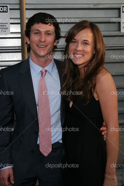 Jonathan Tucker Girlfriend