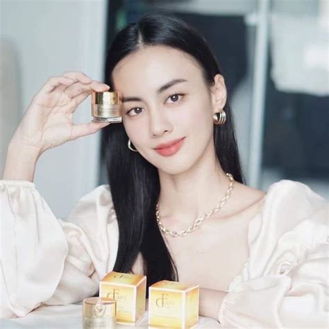 ครีมหน้าขาวใสใน7วัน 💁🏻‍♀️หน้าใส เเบบไม่ต้องสืบ 🌺โลกสวยไม่ต้องใช้คะ🌺 ครีมหน้าใสยูกาตะ รีวิว