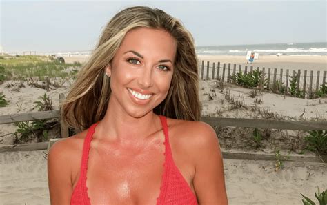 Erin Kate Dolan Has Espn Fans Speechless Over Gorgeous Summer Photo