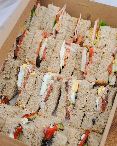 Assorted Sandwich Party Platter 20 Pieces Plain Vanilla Online