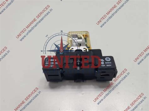 Idec Rh2b Uldc24v Power Relay With Socket Base Sh2b 05 Lot Of 2 United Marine Services