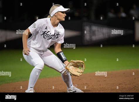 Central Florida Infielder Jasmine Williams 1 Sets Up For A Play