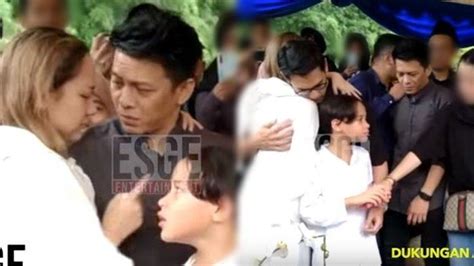 Ariel NOAH Hadir di Pemakaman Ashraf Sinclair, Peluk dan Sampaikan Support ke Bunga Citra ...