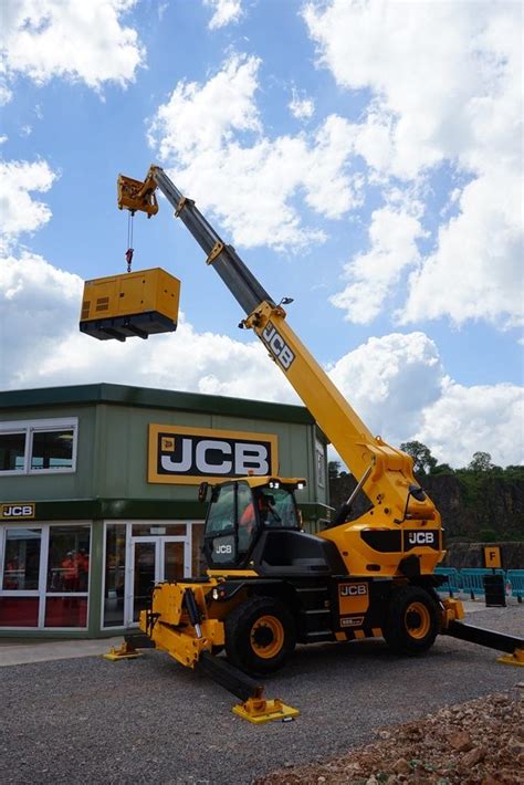 First JCB 360 Degree Telehandler Vertikal Net