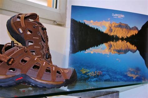 HofeR Schuhe Grein | strudengau.tv
