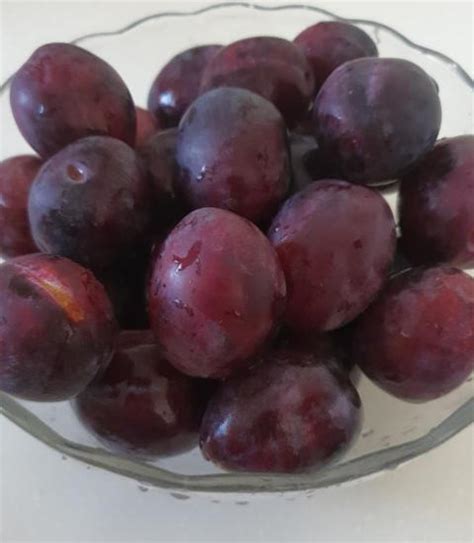 Слива синя калорійність харчова цінність ⋙tablycjakalorijnosti