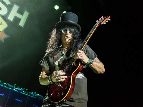 slash talks gibson s revival “their new guitars are amazing ”
