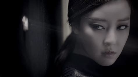 I Cry Like Yuko Oshima Kpop Rainbow Black Swan