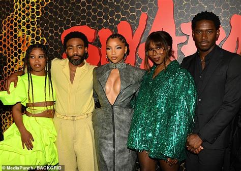 Chloe Bailey Criticized For Graphic Sex Scene In Swarm Daily Mail Online