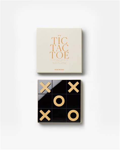 Tic Tac Toe Classic Beige