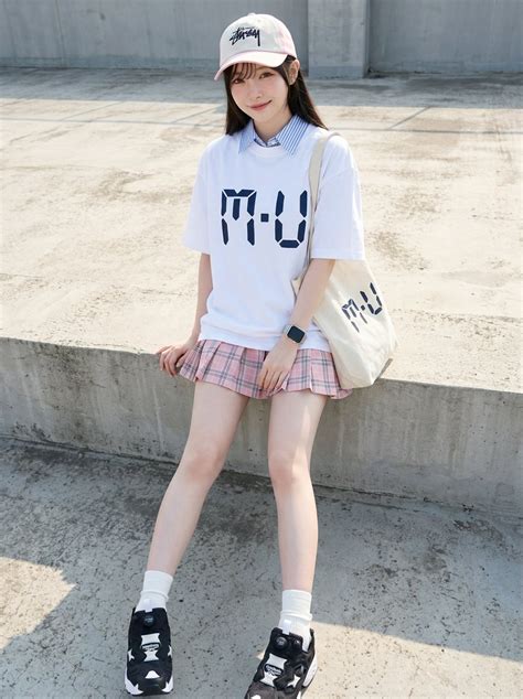 今日のひまりのコーデ👗 Himaris Outfit Of The Day この時期に最適なかわいいコーデだね😍💕 ひまりの写真展