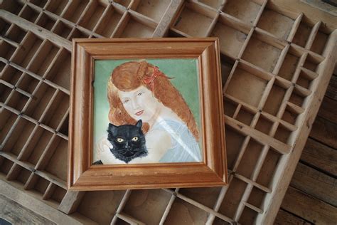 소백상회 小白商會 프랑스에서 만들어진 빈티지 우드카빙 박스 나무를 깎아 만든 테리어 강아지 박스예요 제가 찾아 데려왔지만 정말이지 너무 예쁜 아이 본래는 시가렛