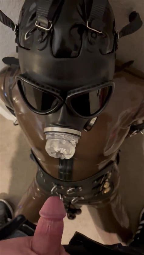 Blowjob Gasmask Rubber Slave Thisvid Com