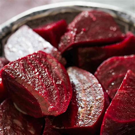 Cách Luộc Củ Dền Đơn Giản Mà Ngon Ngọt Lạ Miệng