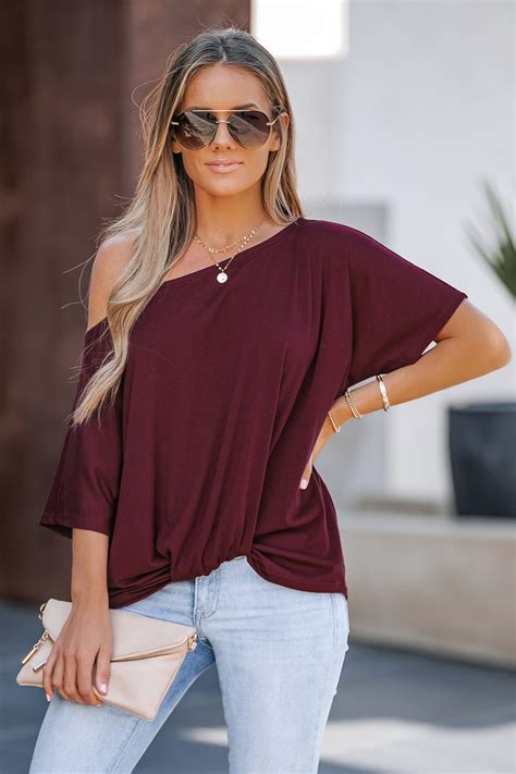 One Shoulder Twisted Tee