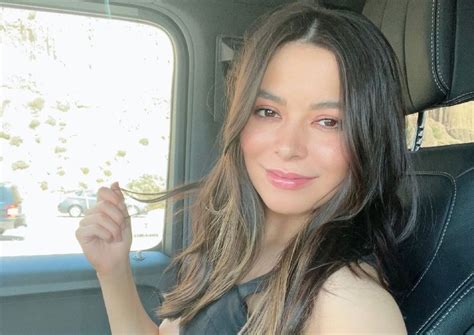 Miranda Cosgrove Has Never Had A Drink Or Smoked Entertainment News