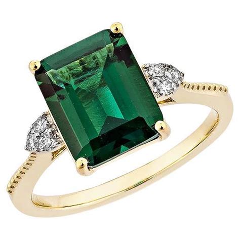 281 Carat Lab Grown Emerald Classic Ring In 14kyg With White Diamond