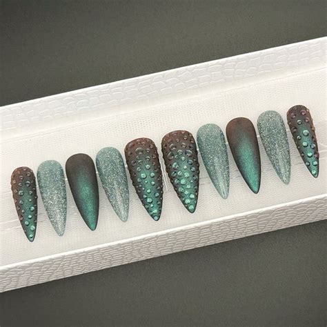 Color Shift Press On Nails Custom Shapesize Dew Drop Glue On Nails