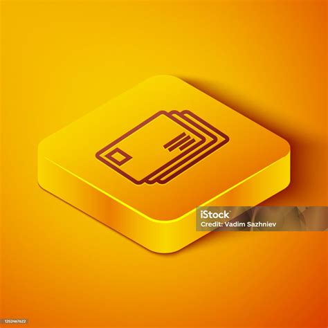 주황색 배경에 격리된 등색 선 봉투 아이콘입니다 전자 메일 메시지 문자 기호입니다 노란색 정사각형 버튼입니다 벡터 일러스트레이션 3차원 형태에 대한 스톡 벡터 아트 및 기타