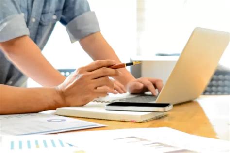 Rekomendasi Performance Management Platform Terbaik Linovhr