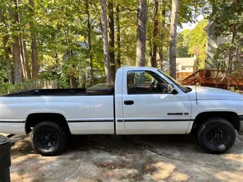 1994 Dodge Ram 1500 Pickup White Rwd Automatic Long Bed With Rhino