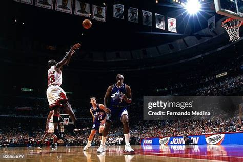 Michael Jordan Last Shot Photos And Premium High Res Pictures Getty