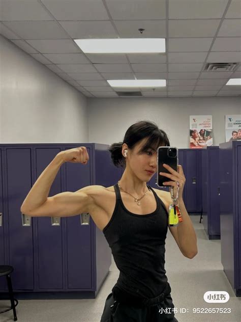 Follow My Insta Aitr Per