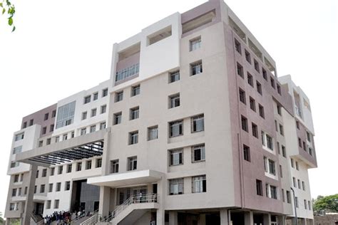 Dr Dy Patil Arts Commerce And Science College Pimpri Placements