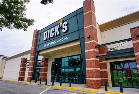 Dicks Sporting Goods Launches Off Price Store Concept Footwear Insight