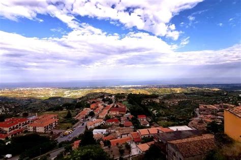 Gerace Lantico Borgo Dello Sparviero In Calabria Italiani It