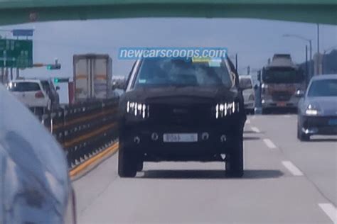 오~아메리칸 스타일 기아 타스만 포착