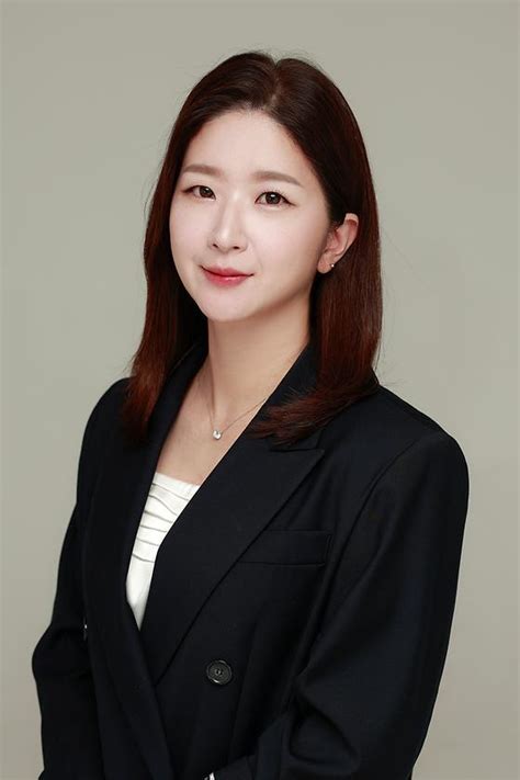 Majors 텍스타일프로덕트디자인 교수님 강사진 소개 게시판목록 이화여자대학교 디자인대학원