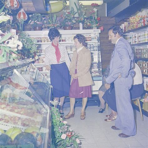 Feest Tussen Verse Groenten En Conserven Bij Van Riet Wie Was Er Bij Foto Bdnl