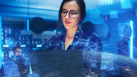 qumulo private availability launches its cloud native file system on aws