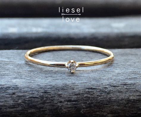 14k Gold Tiny Diamond Ring