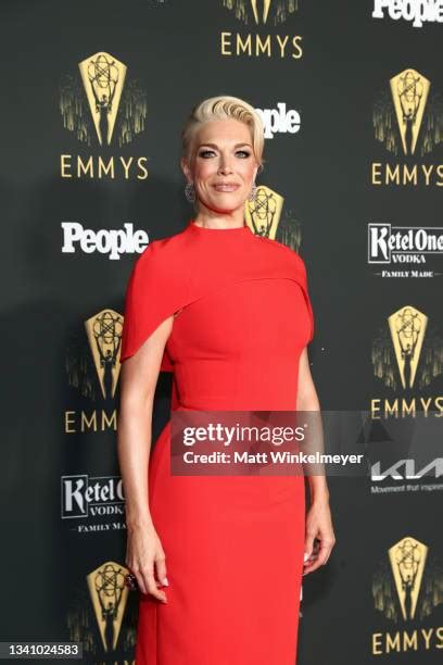 Hannah Waddingham Photos Photos And Premium High Res Pictures Getty