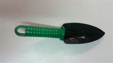 את חפירה קטן ש רובינשטיין ציוד מדעי בעמ