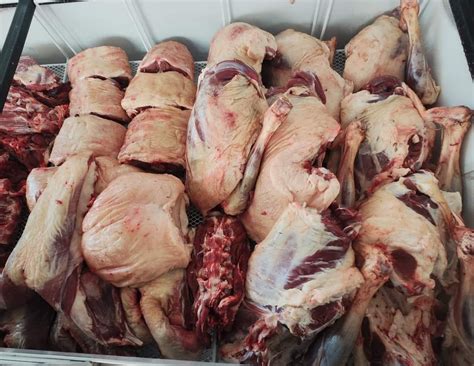 МӨӨЖИГ махны дэлгүүрт Эрдэнэт Мөөжиг махны дэлгүүр Facebook