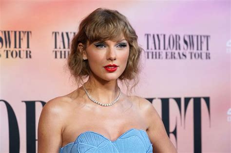 Taylor Swift Jokes To Celebrate The Queen Of Pop In A Fun Way Tara Arts