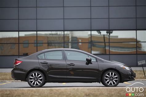 2014 Honda Civic Sedan First Impressions Editors Review Car Reviews