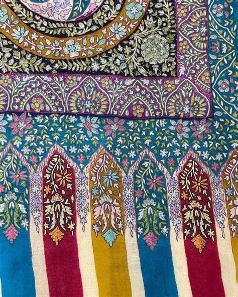 Aqil Khan On Instagram “9899584696🇮🇳 We Sell The Purest And Original Quality Pashmina Shawls 🌏