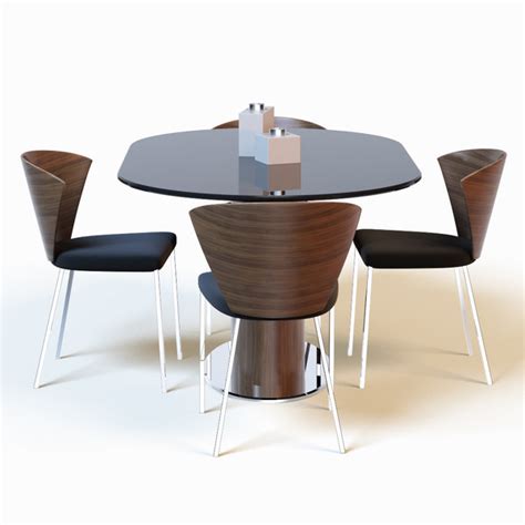 Max Dining Table