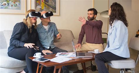 Teknologi Virtual Reality Dan Augmented Reality Untuk Pelatihan Kerja